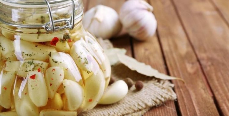 Alho em conserva - Mais Estilo de Vida