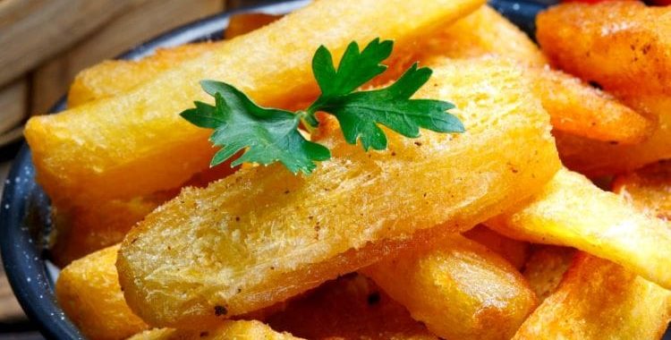 Mandioca Cozida Assada Cremosa e Crocante - Mais Estilo de Vida